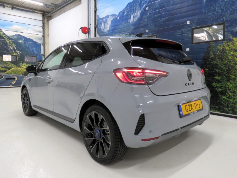 Renault Clio Alpine E-Tech Hybrid 145 | Supershortlease